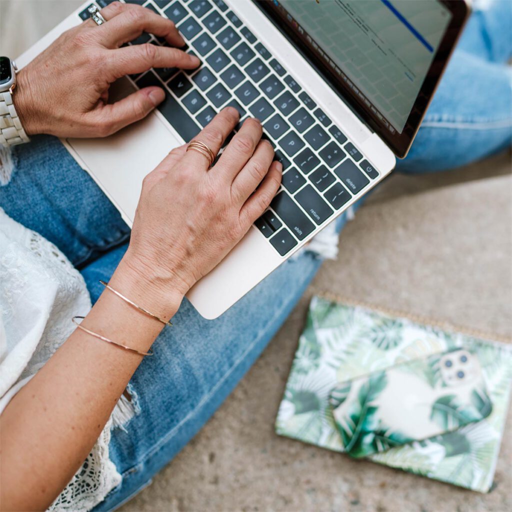 Complete Prolapse Guide by Jessica Valant